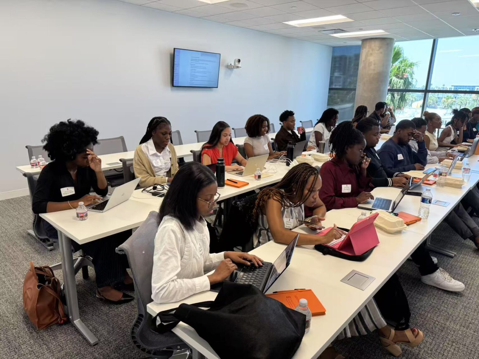 Newhouse School at Syracuse University | Welcome to the S.I. Newhouse ...